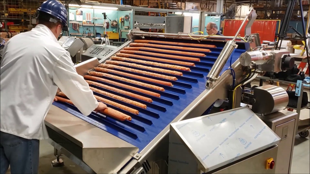 Automatic Pepperoni Line Loading Conveyor - YouTube