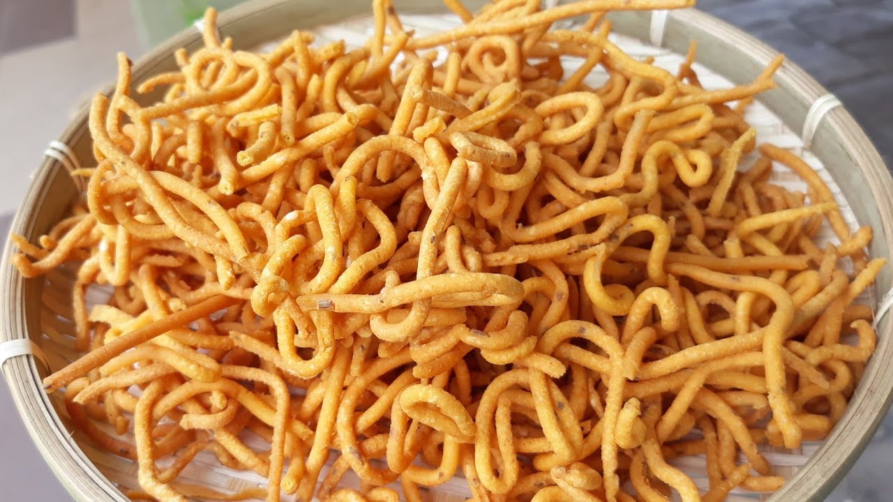 Crispy Omapodi Recipe / Sev Recipe / Diwali snack recipes - YouTube