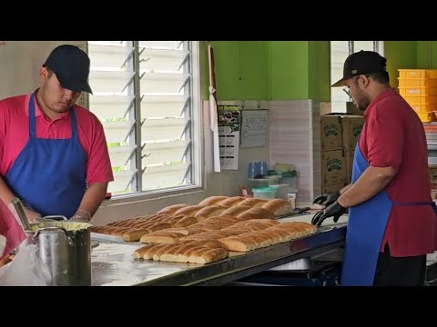 Roti Mokhtar ~ fresh dari ketuhar batu bara kayu api. 😋👍 - YouTube