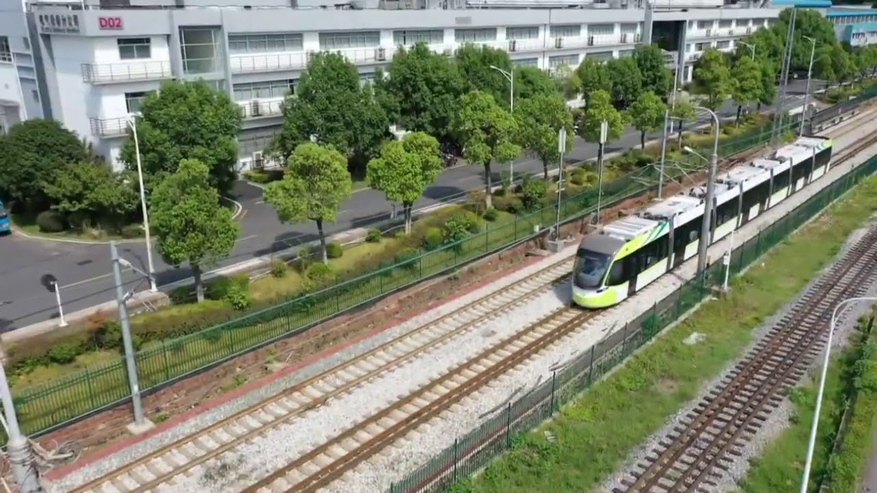 World First Self-driving Supercapacitor LRV - YouTube