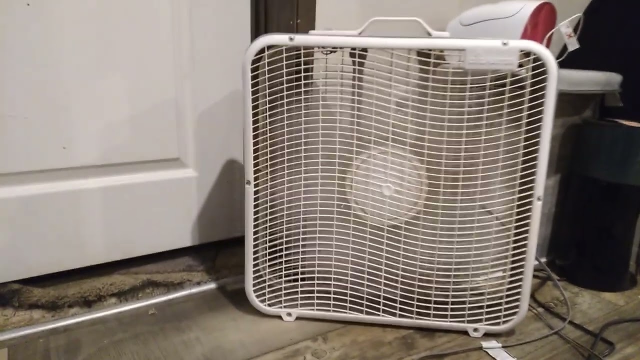 Coolmaster Box Fan - YouTube