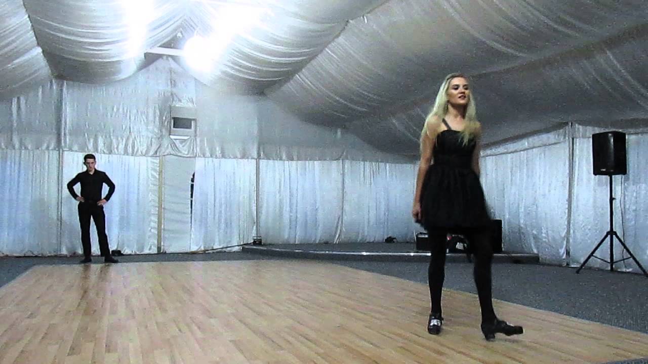 MVI 1369 Step Dancers - Shevlin twins (Gavin and Niamh) - YouTube