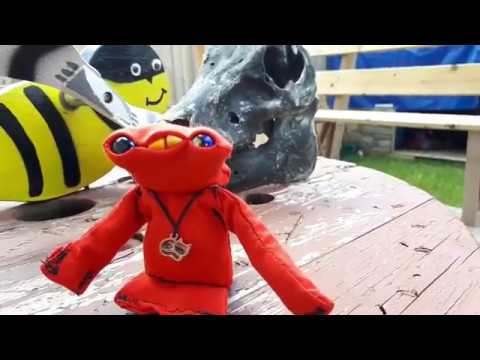 DIY bootleg baby E.T. doll - YouTube