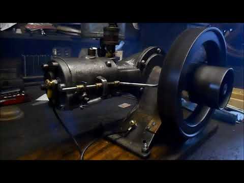 1/6th HP Carlisle & Finch 2-stroke Engine #12, made in 1904 - YouTube