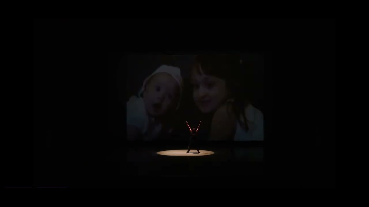 Alex Sullen’s solo in senior choreography 2022 - YouTube