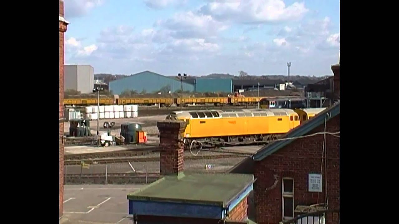 Network Rail Class 57, 57303 at Eastleigh Works (14th March 2013) - YouTube