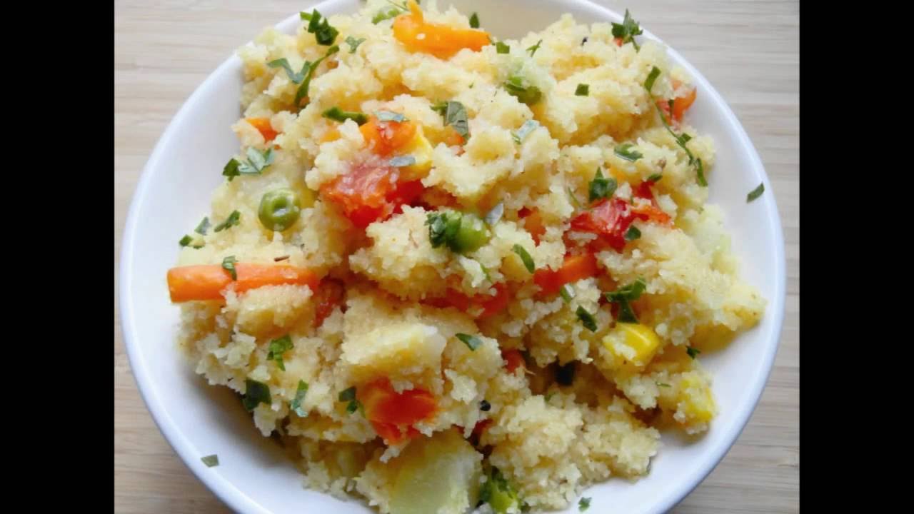 Rawa (suji) Upma Recipe - YouTube