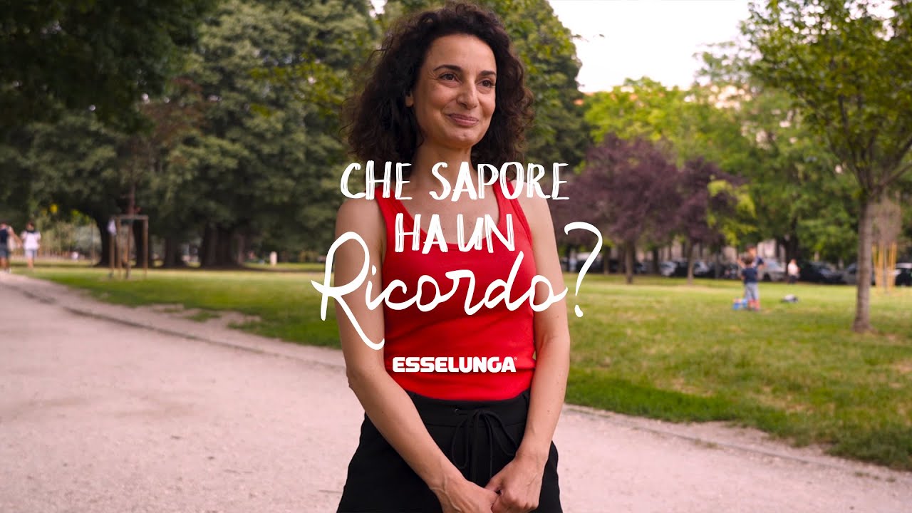 La storia di Manuela - YouTube