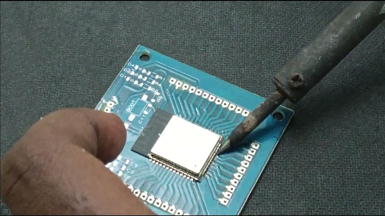 ESP32 SMD chip soldering - YouTube