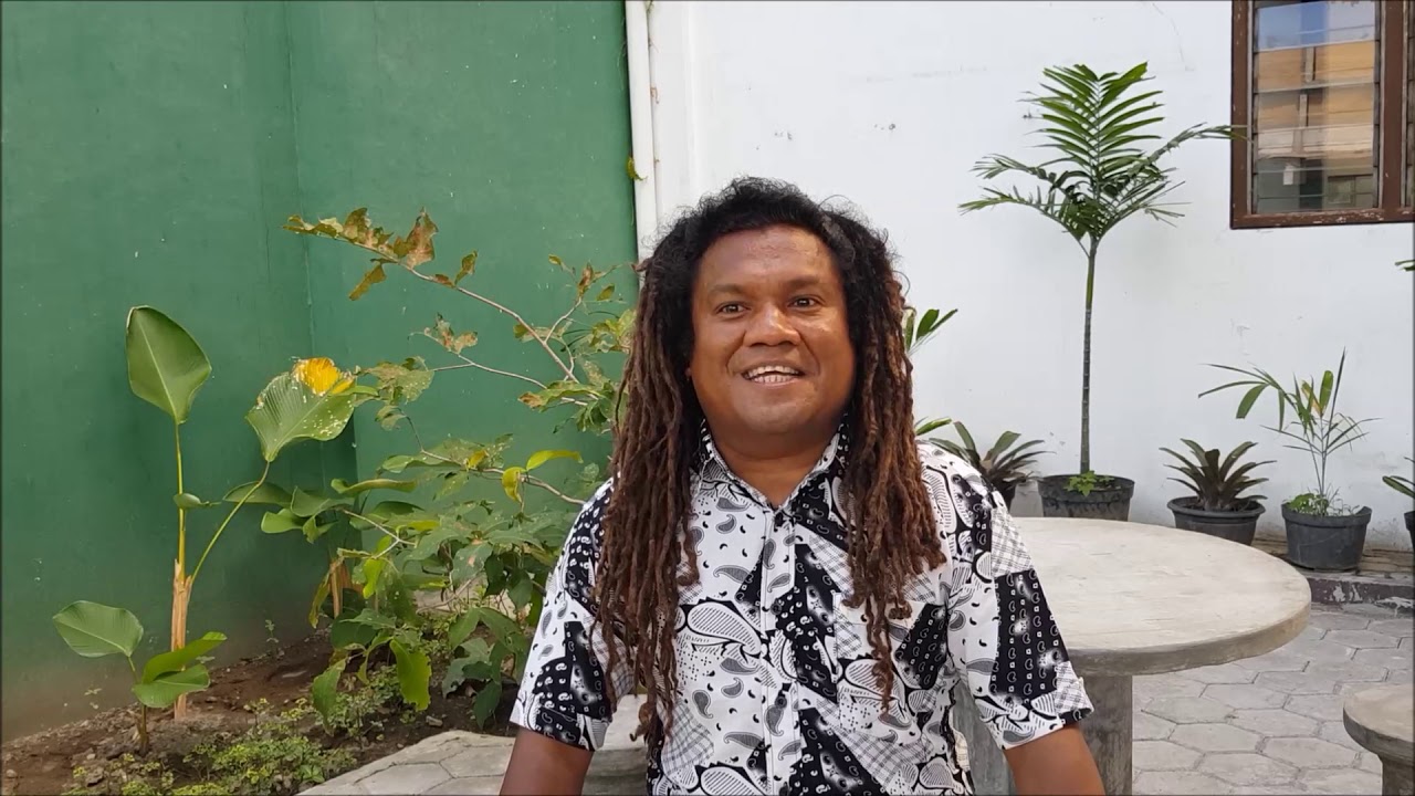 INSPIRASI MISI: "Pastor Gimbal" - Misi Papua New Guinea - YouTube