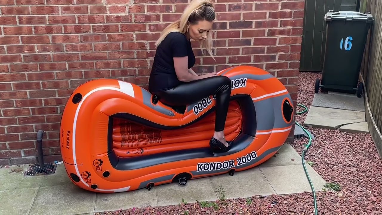 Inflatable boat high heel pop smoking - YouTube