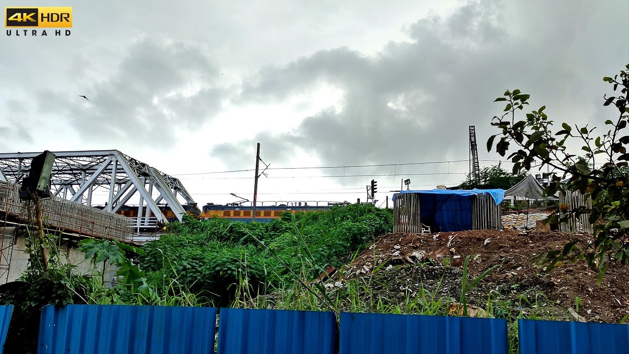 [4K | ULTRA HD] Twin WCAM3G with Containers In Tow Passing Kopar ROR ...