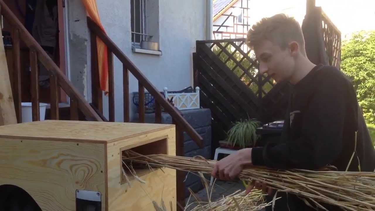 Dreschen mit selbstgebauter Dreschmaschine Teil 2 - YouTube