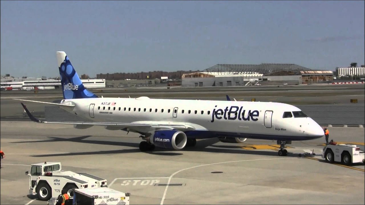 jetBlue E190 pushback at T5 JFK - YouTube