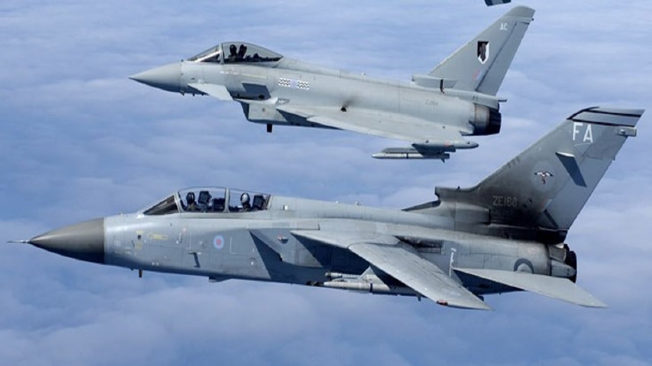 The RAF visits Bae Systems Warton Aerodrome 22/4/15 - YouTube