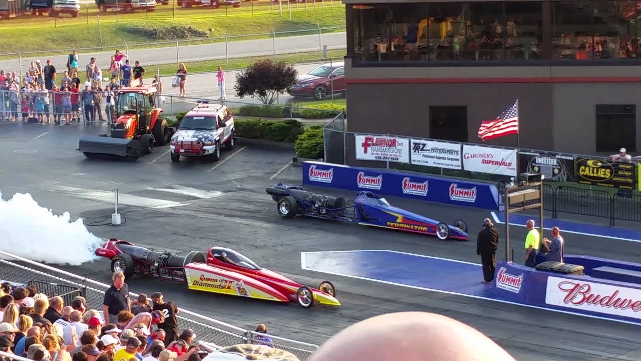 Jet Dragsters - Queen of Diamonds Vs. Terminator - YouTube