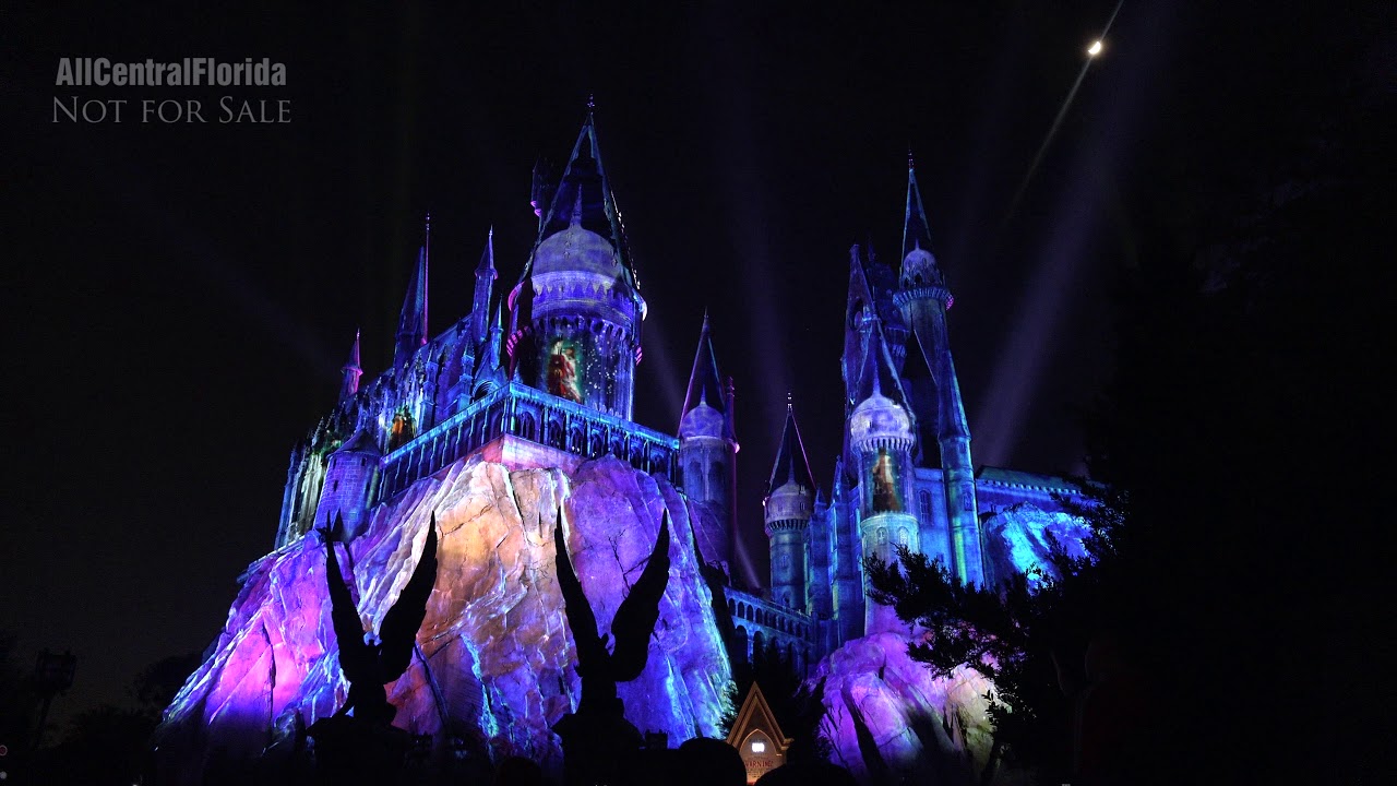 The Magic of Christmas at Hogwarts Castle | Universal Orlando Resort 4K ...