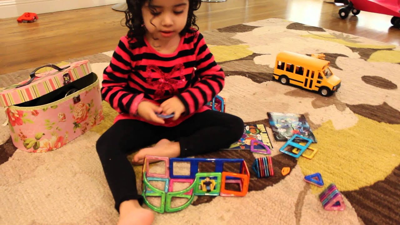 How to build a car with magformers magnetic - YouTube