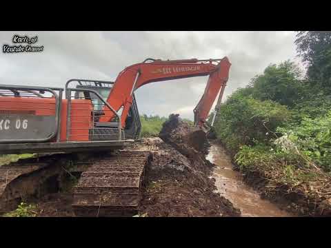 Mekanisasi Perkebunan Kelapa Sawit - YouTube