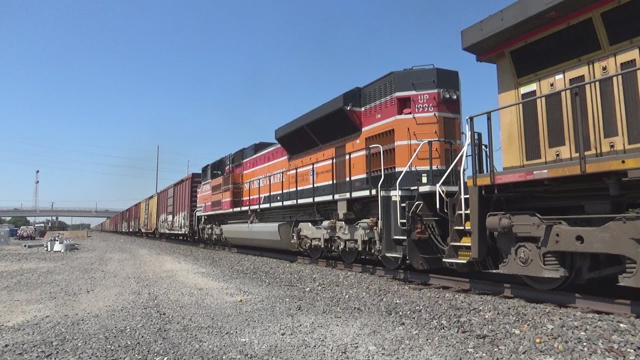 Suprise Heritgae Unit | UP 1996(UP 8523) Trails on the AEGLI at ...