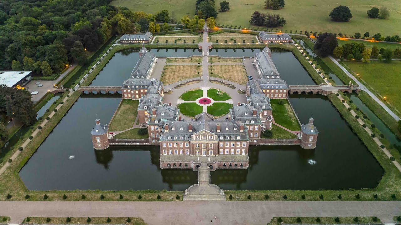 Schloss Nordkirchen - YouTube