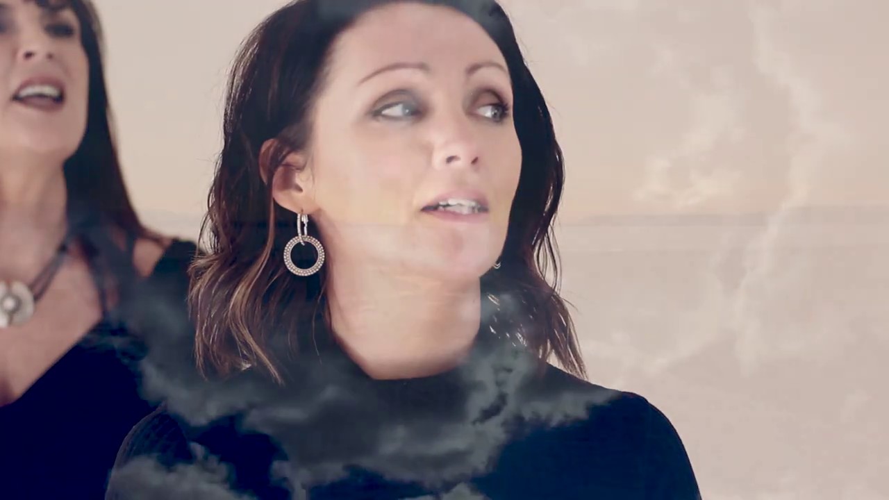 Jacqui Sharkey & Caitlin - Never Be The Sun - YouTube