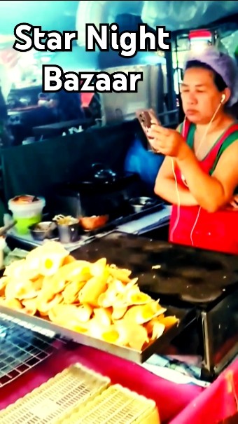 STAR Night Bazaar CRISPY Khanom Buang #StreetFood #ThailandFood # ...