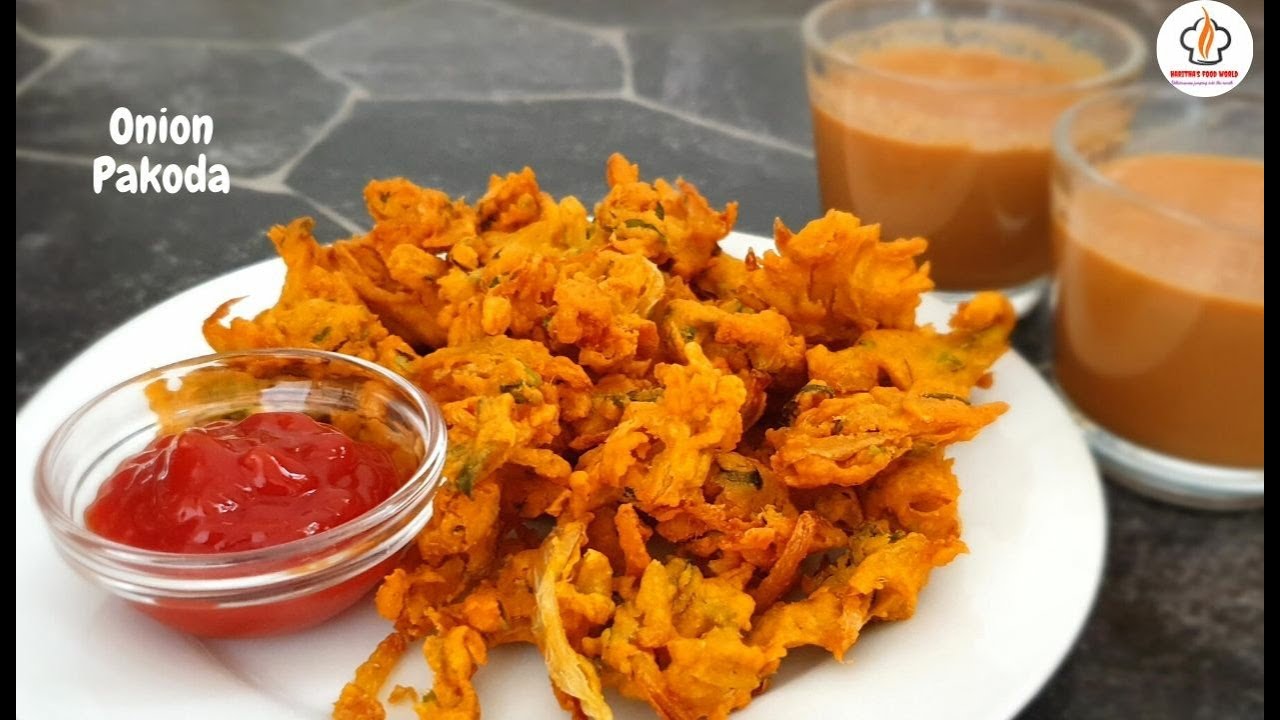 Crispy & tasty sweet shop style onion pakoda | How to make onion pakodi ...
