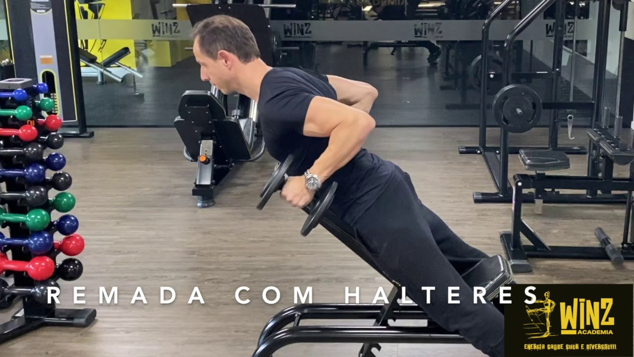 REMADA COM HALTERES NO BANCO INCLINADO - YouTube
