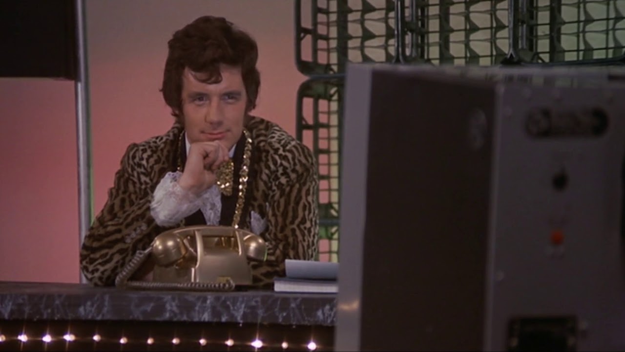 Monty Python Stop the Film - YouTube