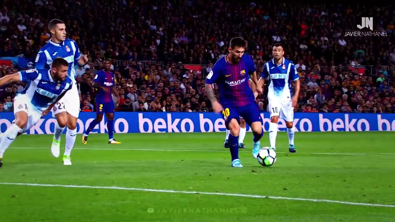Lionel Messi dribble and skills - YouTube