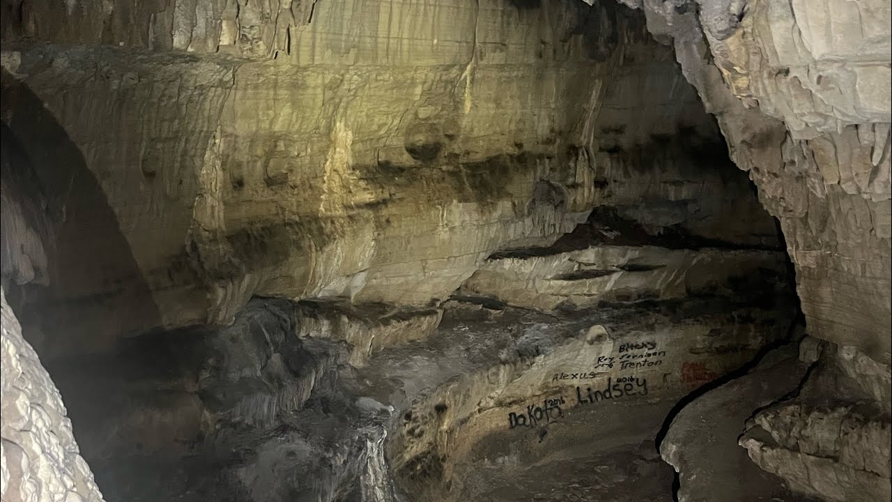 Pulaski County Cave Systems - YouTube