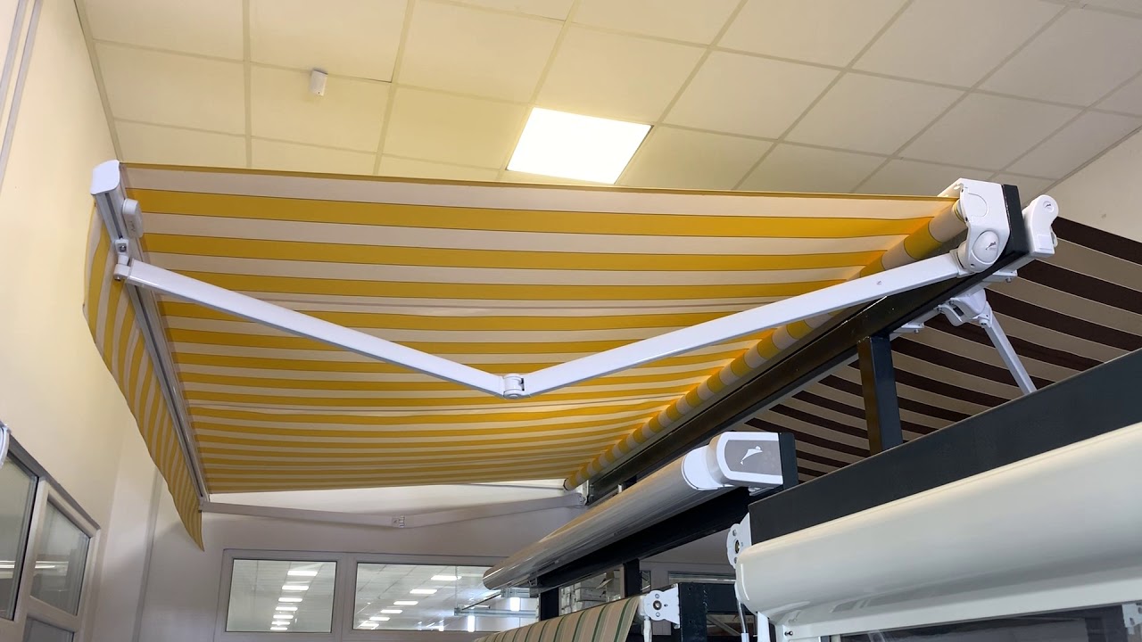 Copertina Model Loggia - Copertină Retractabilă pentru Terasă și Balcon ...