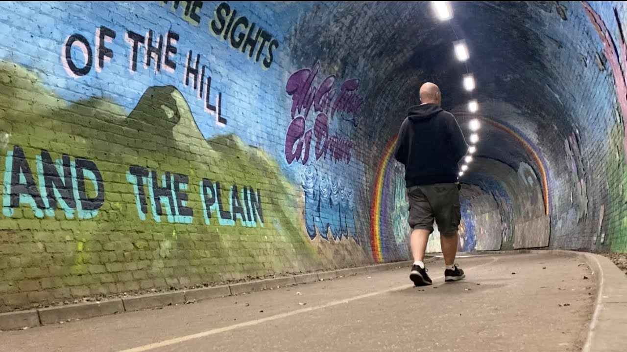 Colinton Tunnel walkthrough ( Edinburgh Scotland) - YouTube