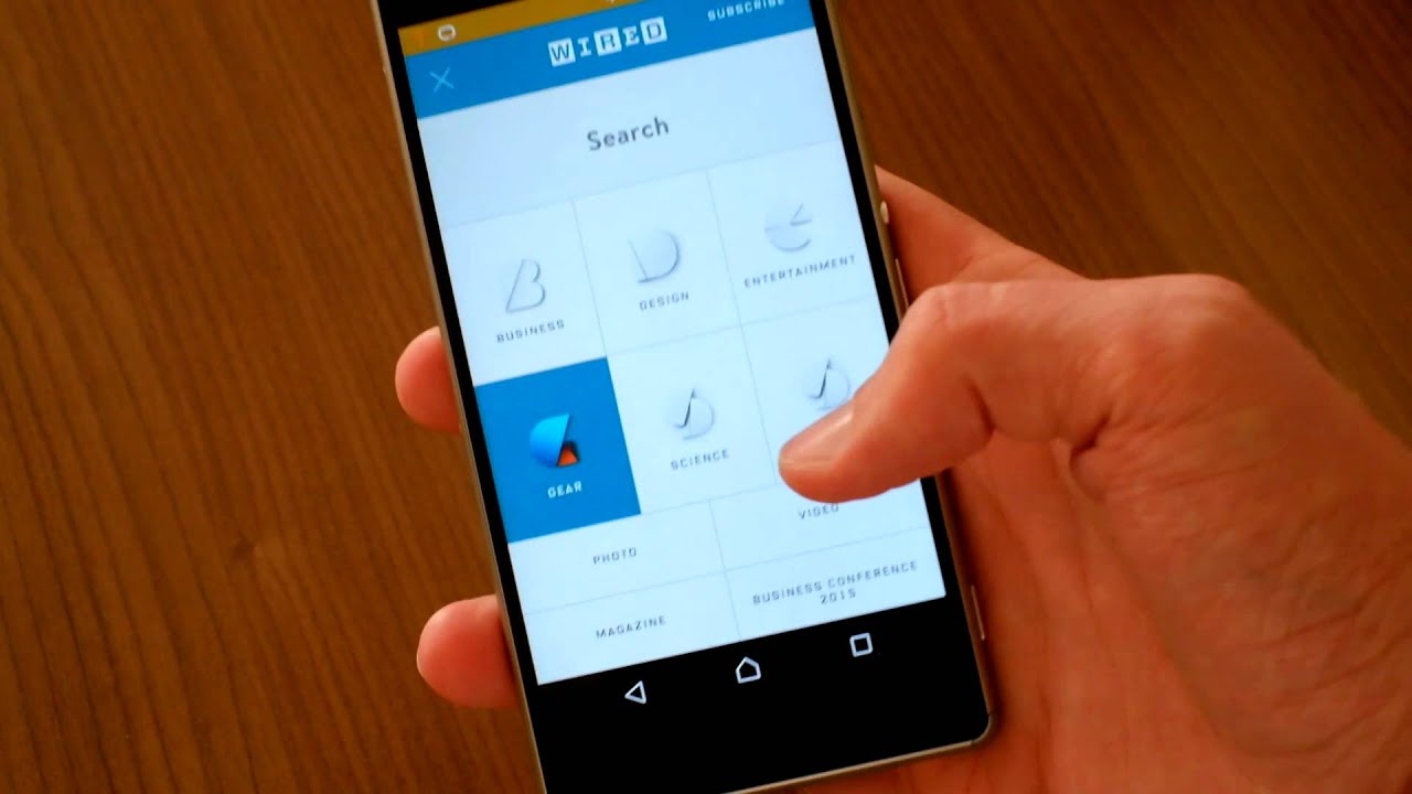 Navigating a mobile website with one hand - YouTube