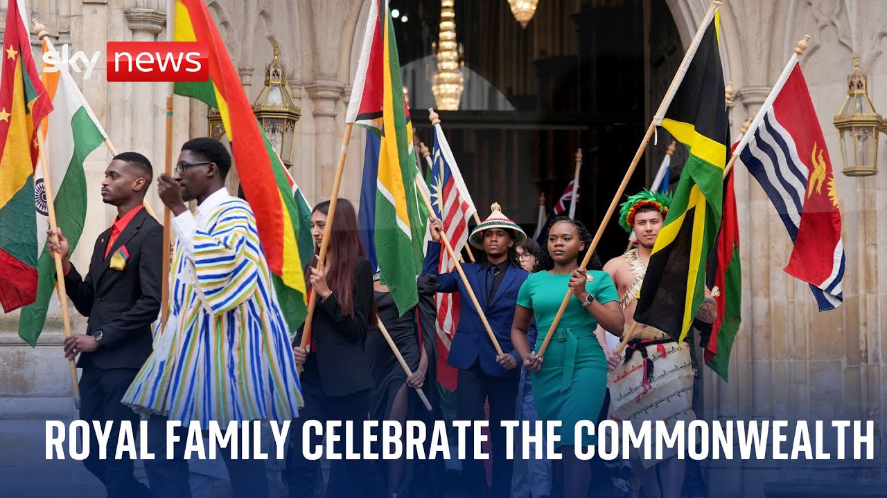 King attends Commonwealth Day service at Westminster Abbey - YouTube