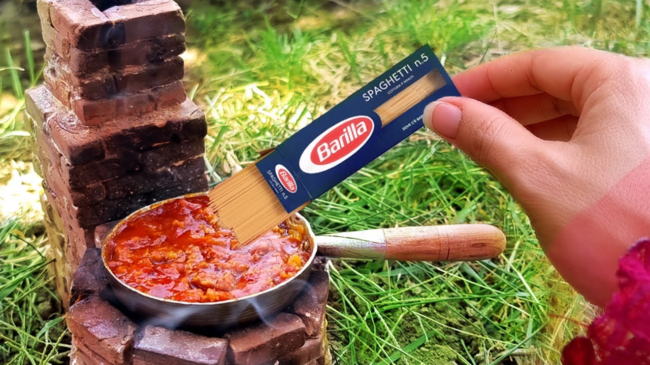 Tasty Miniature Spaghetti Persian Style | Persian Spaghetti Recipe ...