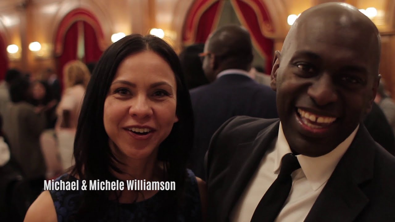 Meet the Williamson's - YouTube