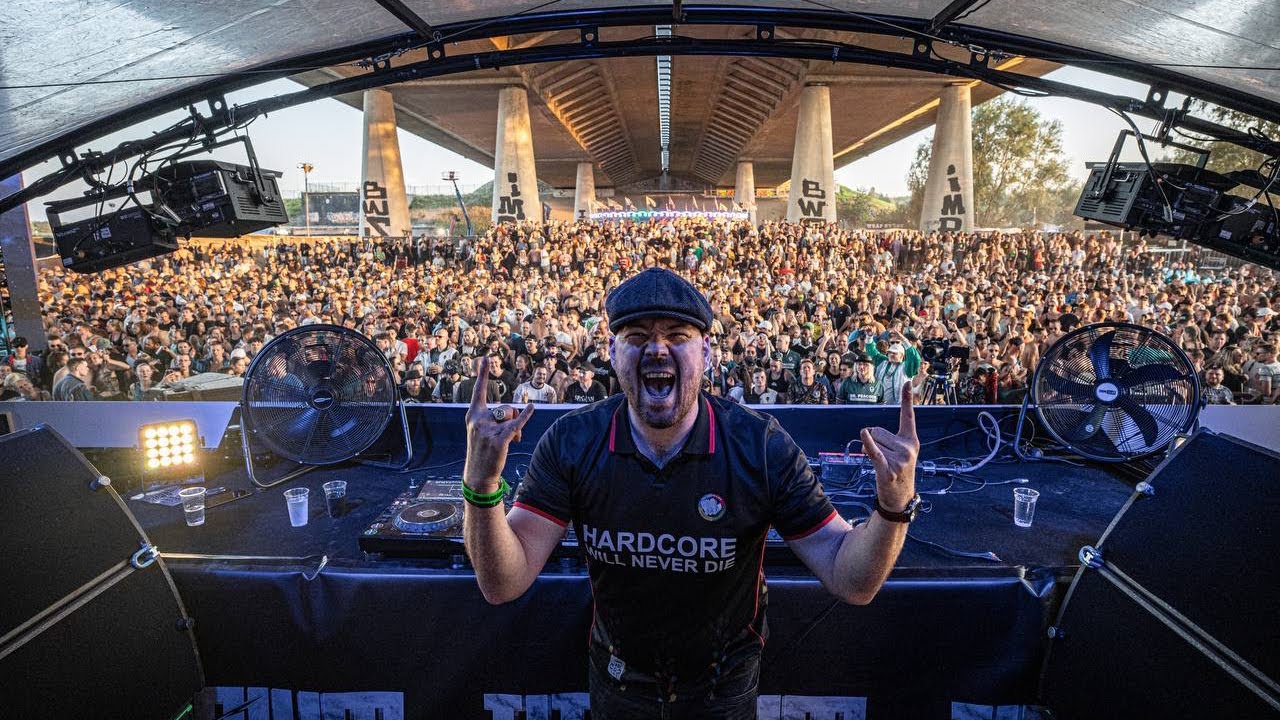 Steve-D @ Titanium Festival 2024 (Ghosttown Stage) - YouTube