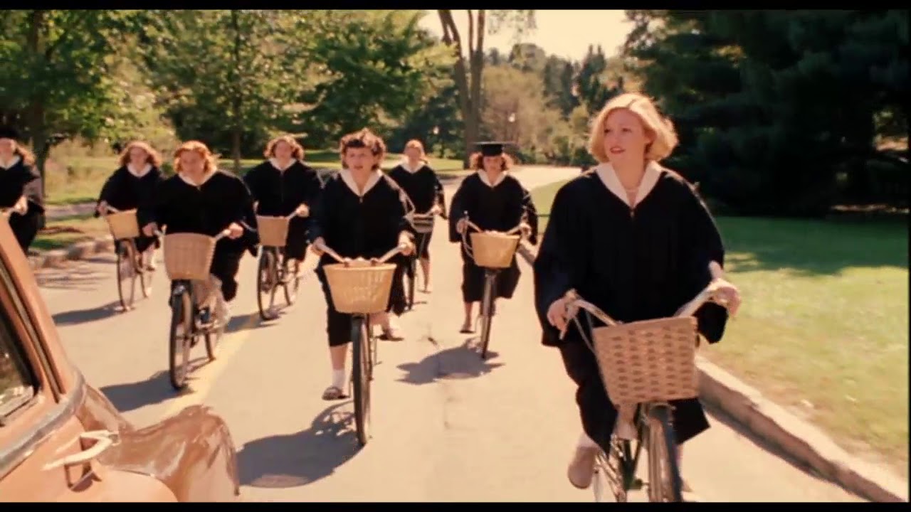 Mona Lisa Smile "not all who wander are aimless" - YouTube