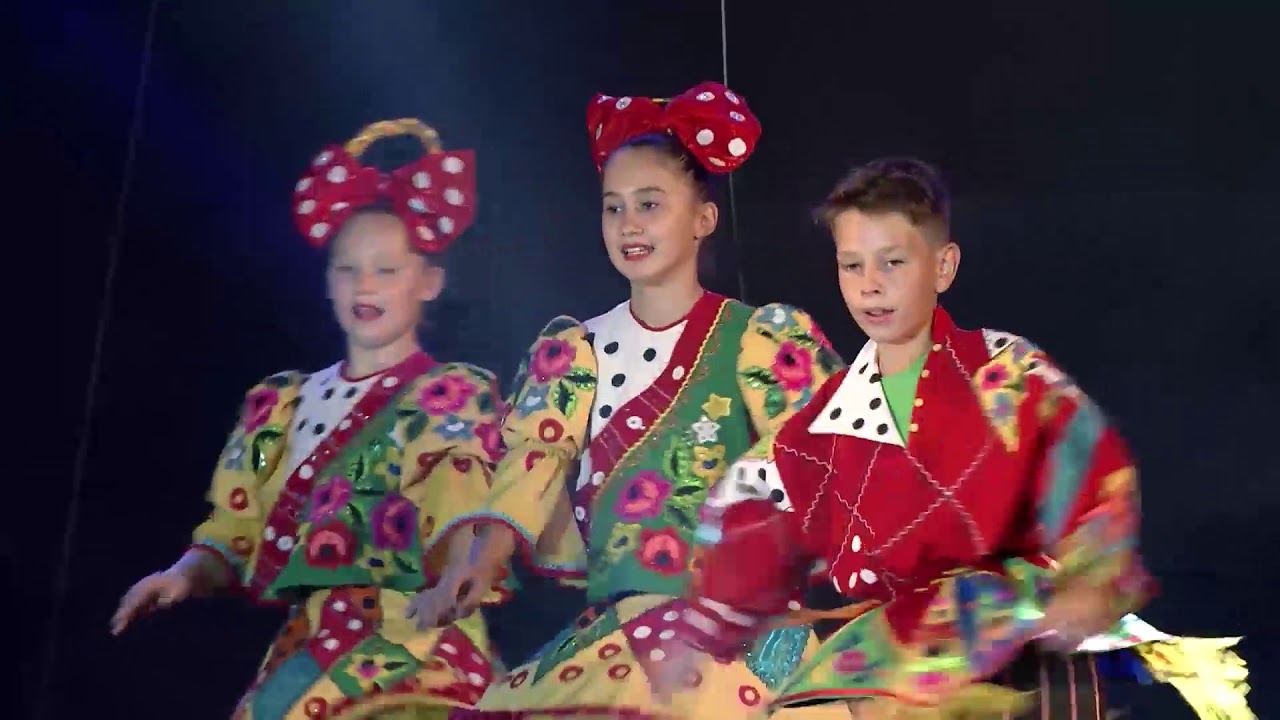 Russia Ivan and Maria. Выступление в Корее - YouTube