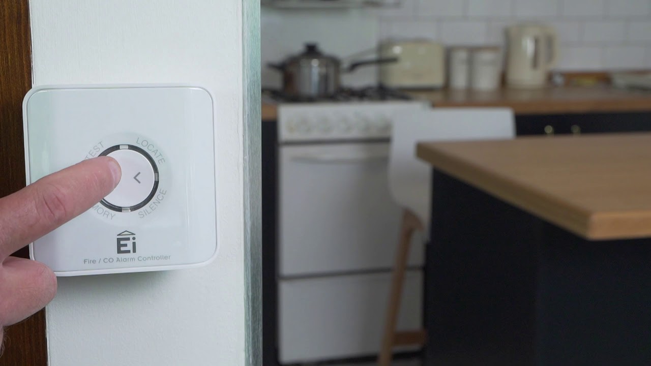 How to use an Ei450 control switch - YouTube