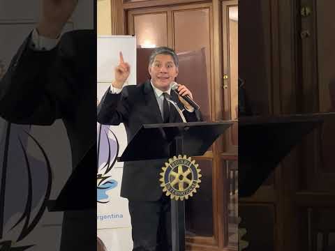 HOMENAJE A GUILLERMO LOBO POR EL DÍA DEL PERIODISTA. - YouTube