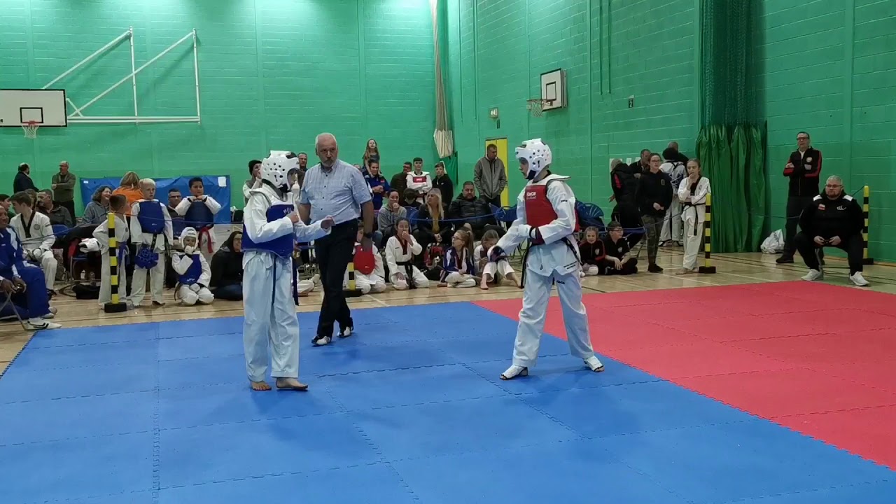 2019 11 24 - Yong Gi TKD competition - Freddie Fight 2 - YouTube