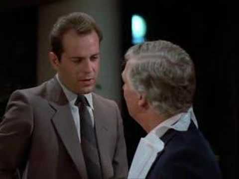 1x01 - 1x02 The Pilot - YouTube