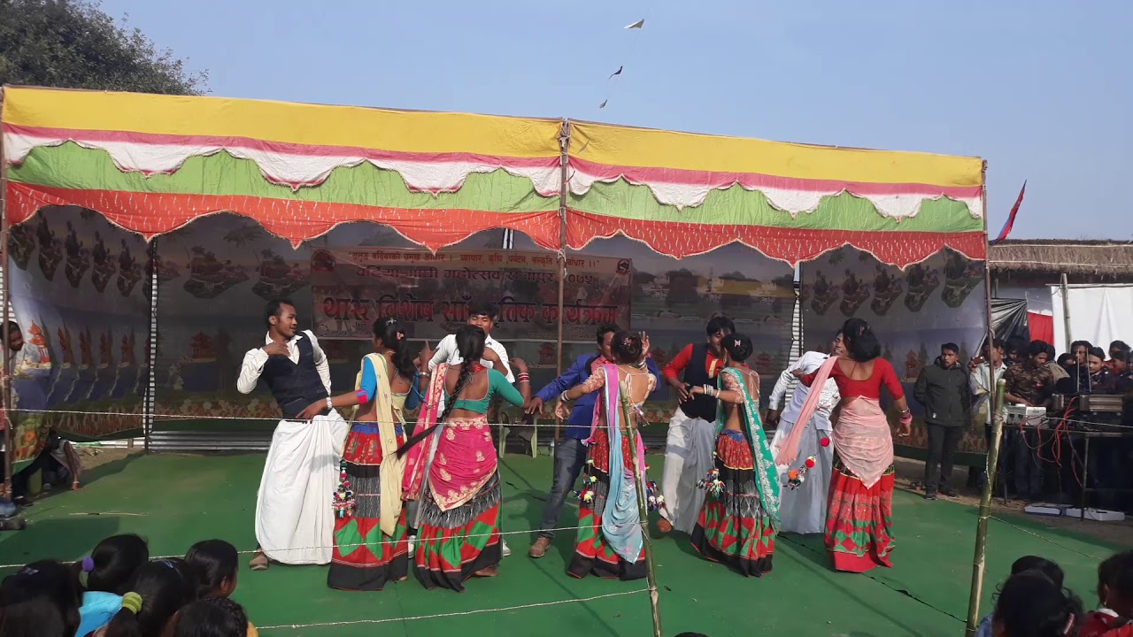 # CHAWANNI MUSHKI MARKE RE THARU DANCE VIDEO - YouTube