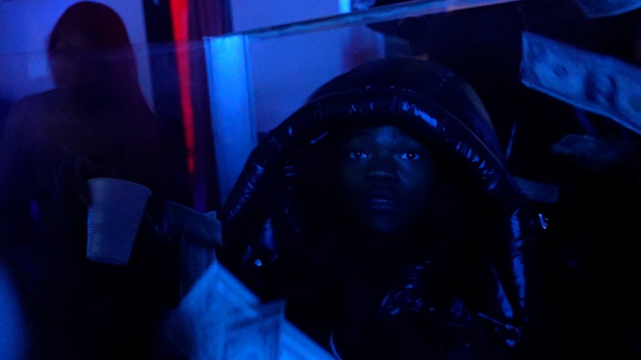 EDot Baby ft. Dex Lauper - "Bend Thru" [Official Music Video] - YouTube