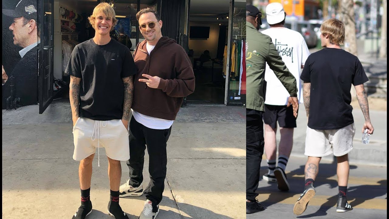 Smiling Justin Bieber walking with Khalil & Chaz Somers in Los Angeles ...