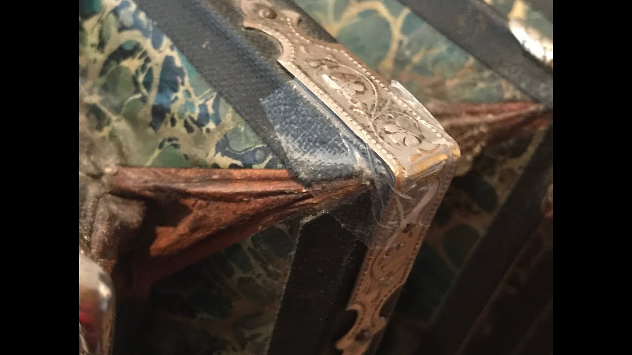 Bandoneon bellows repair - YouTube