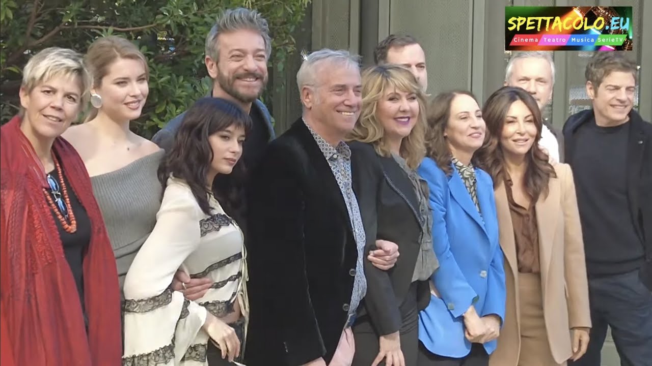 Gloria, video photocall e backstage con Sabrina Ferilli, Massimo Ghini ...